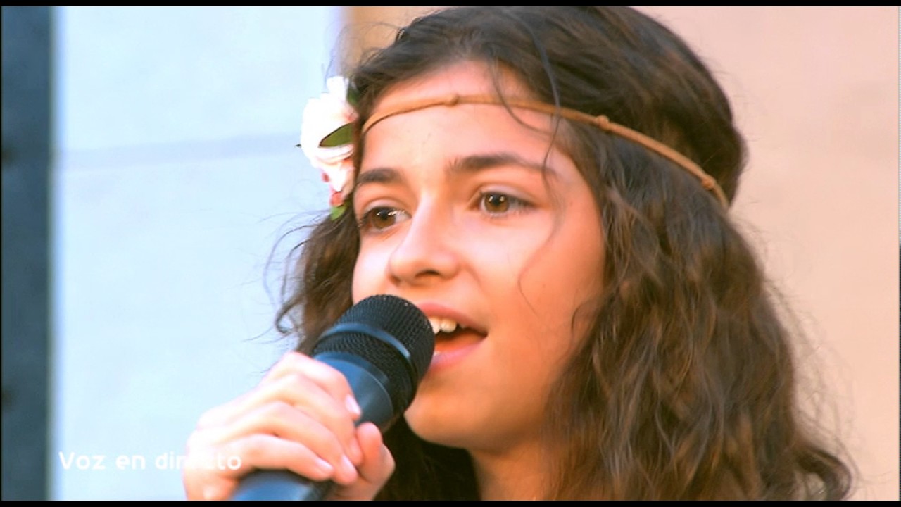 ¡Actuación de Sara Poveda en el Invictus Xou de Albal!