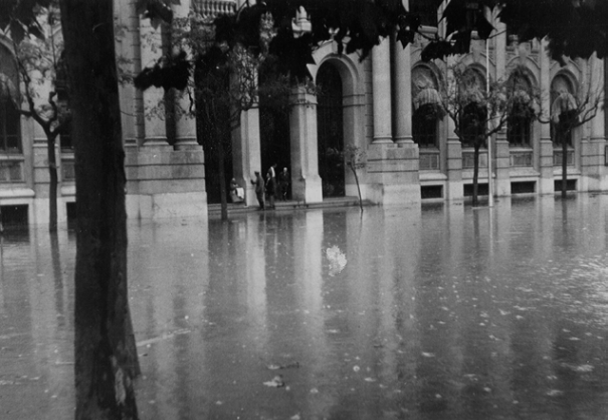 Valencia recuerda la riada de hace 60 años con fotografías | 7TeleValencia