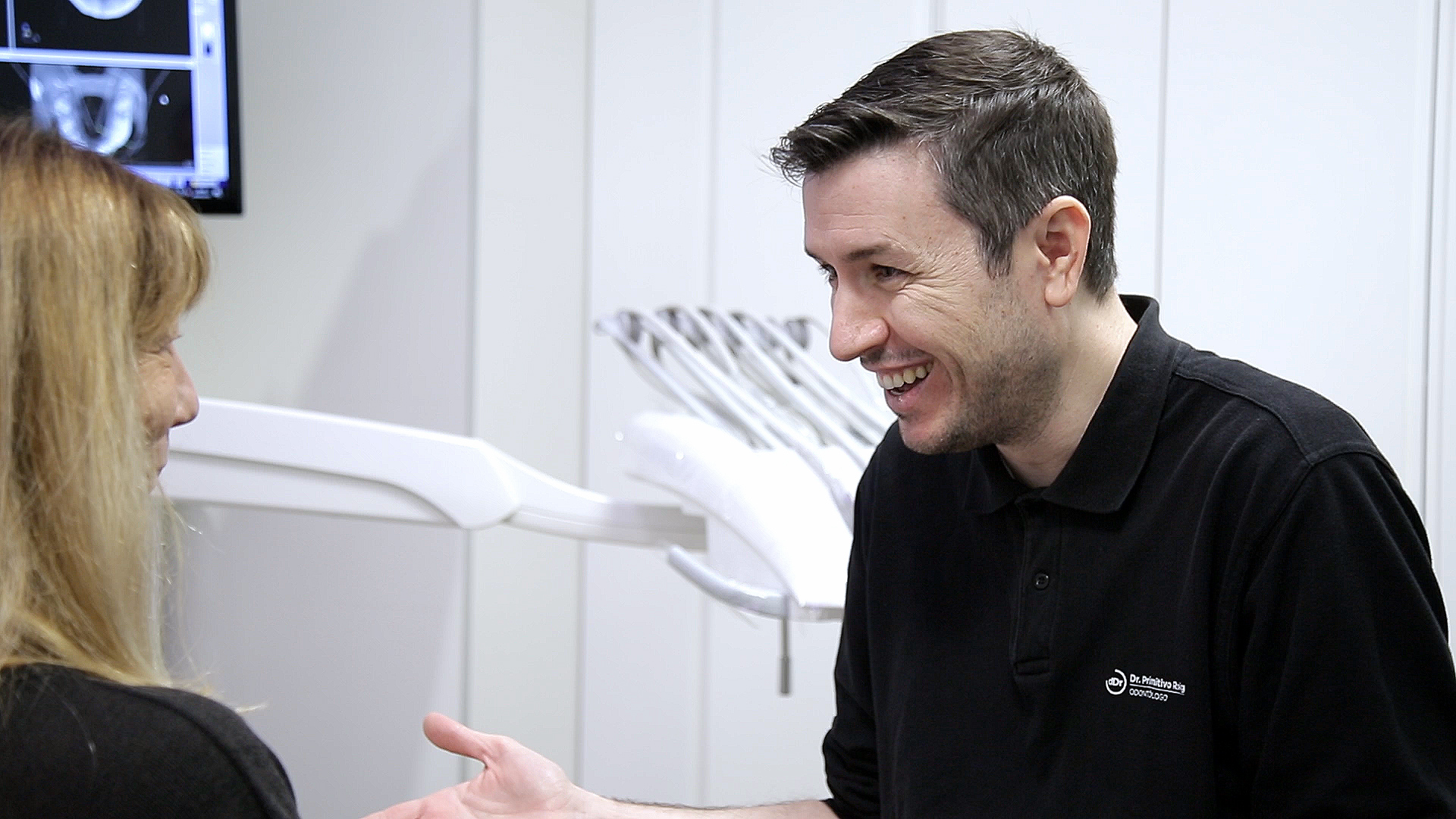 La odontología 'slow' del doctor Roig puede "hacer felices a las personas"