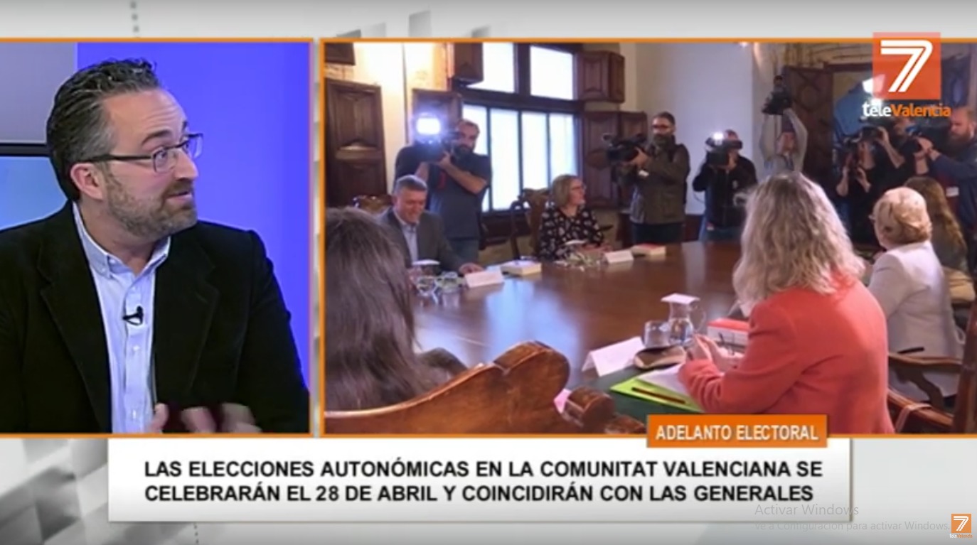 José Forés: "Puig pasa de ser 'Ximo el prudente' a 'Ximo me la juego'"