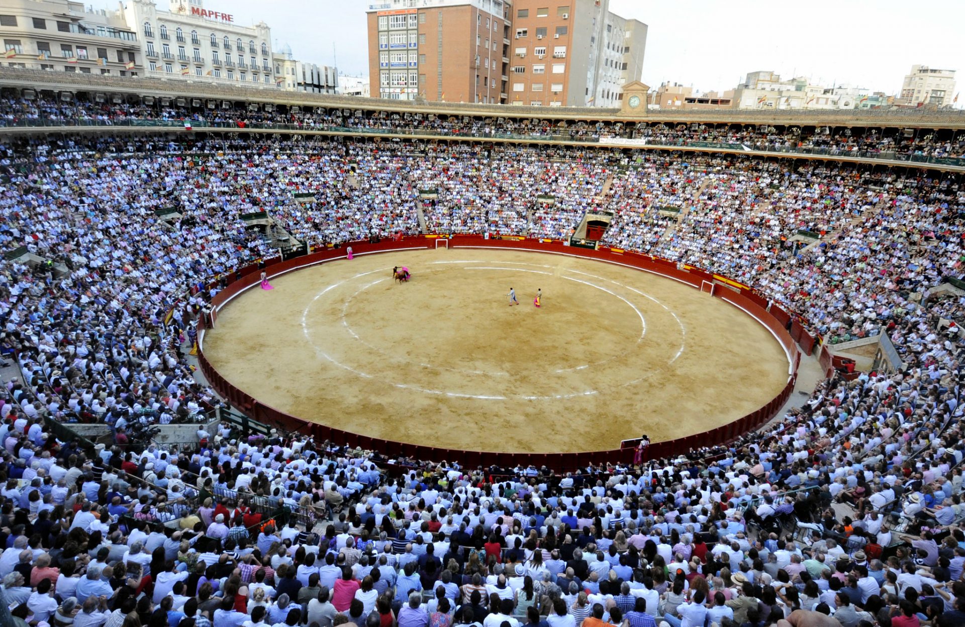 Feria de Fallas: entradas, precios y carteles para ver los toros en ...