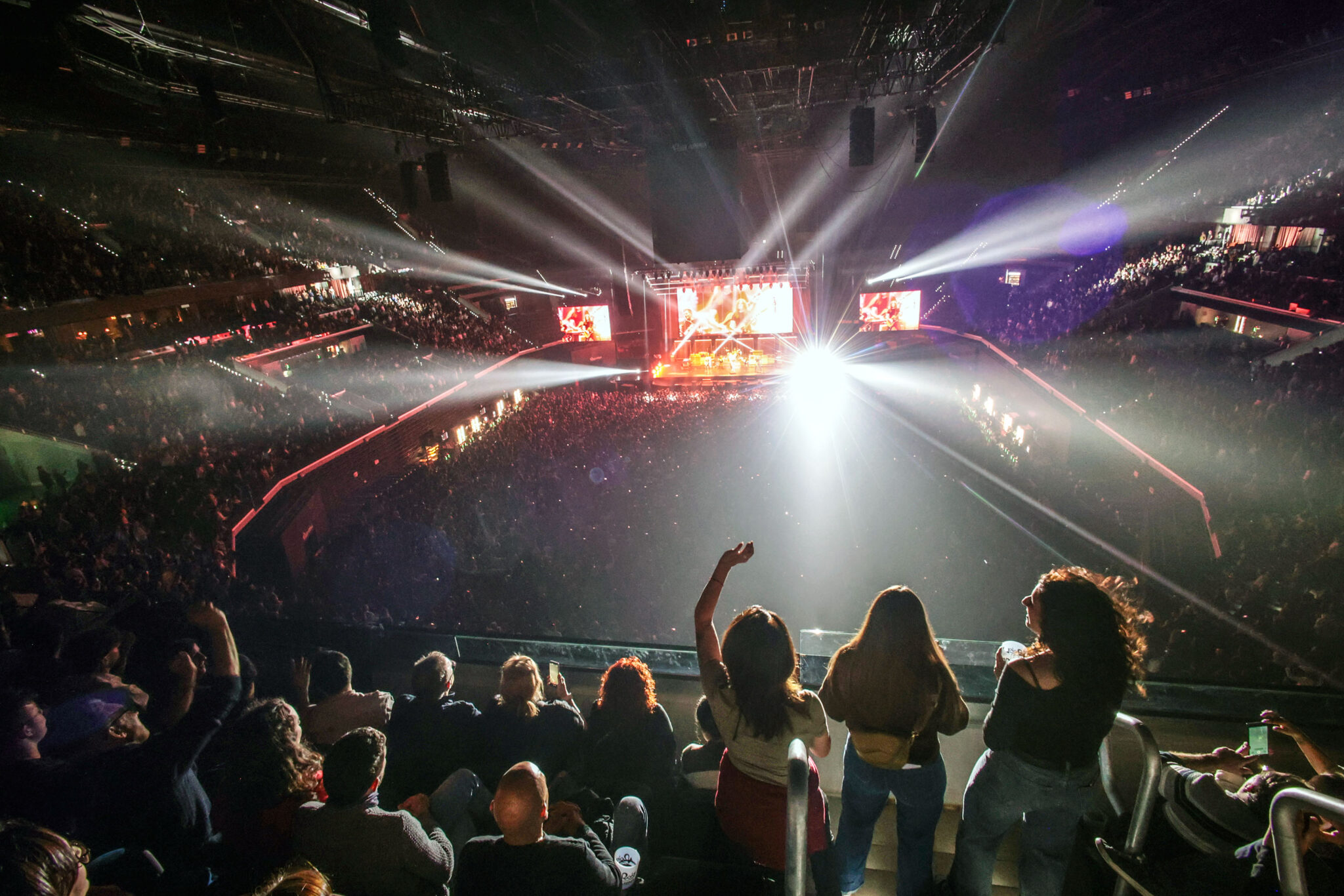 Fito & Fitipaldis hace vibrar con sus canciones a 16.000 valencianos ...